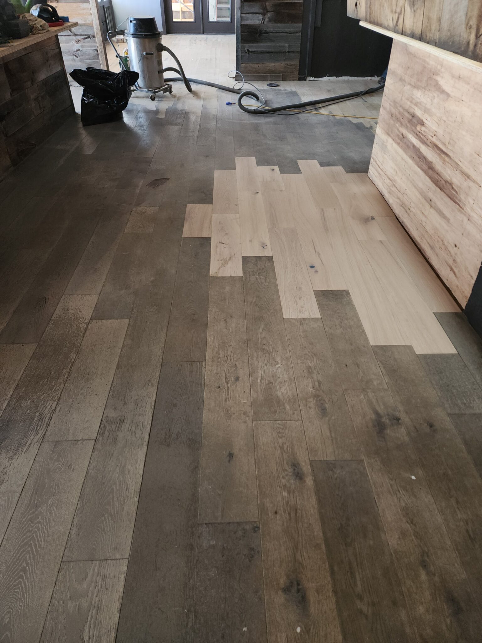 Hardwood Specialists & Craftsman | Commercial Hardwood Flooring